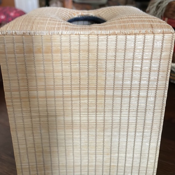 Raffia Tissue Box | Design | Woven Raffia Tissue Box | Poshmark